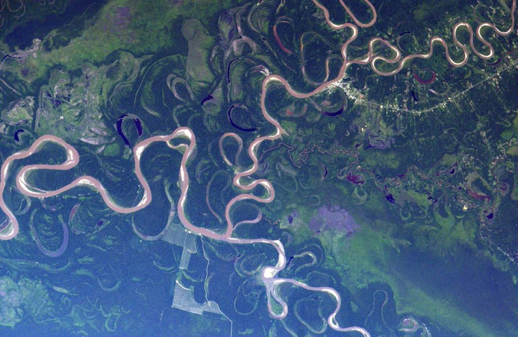 7 Things on Earth You Can See From Space - STARNEWS